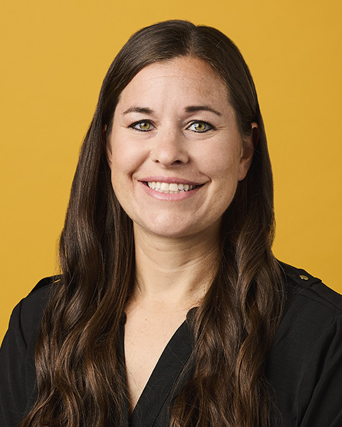 Mandy Papke, CNP - Burnsville, MN - Internal Medicine - Schedule a Visit