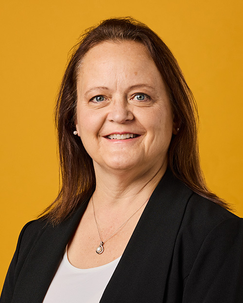 Beth Pierce, PA-C - Minneapolis, MN - Pediatric Anesthesiology