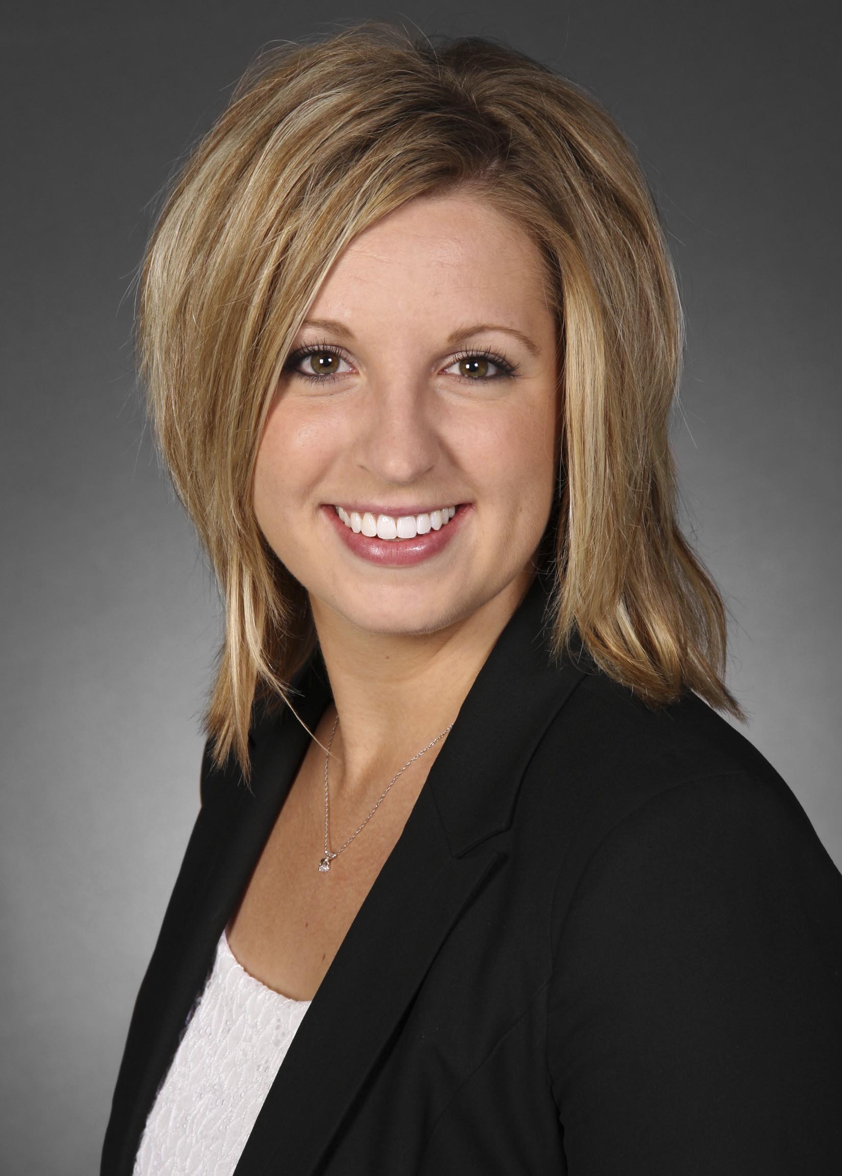 Laura Fuehrer, PA-C - Edina, MN - General Surgery - Schedule a Visit