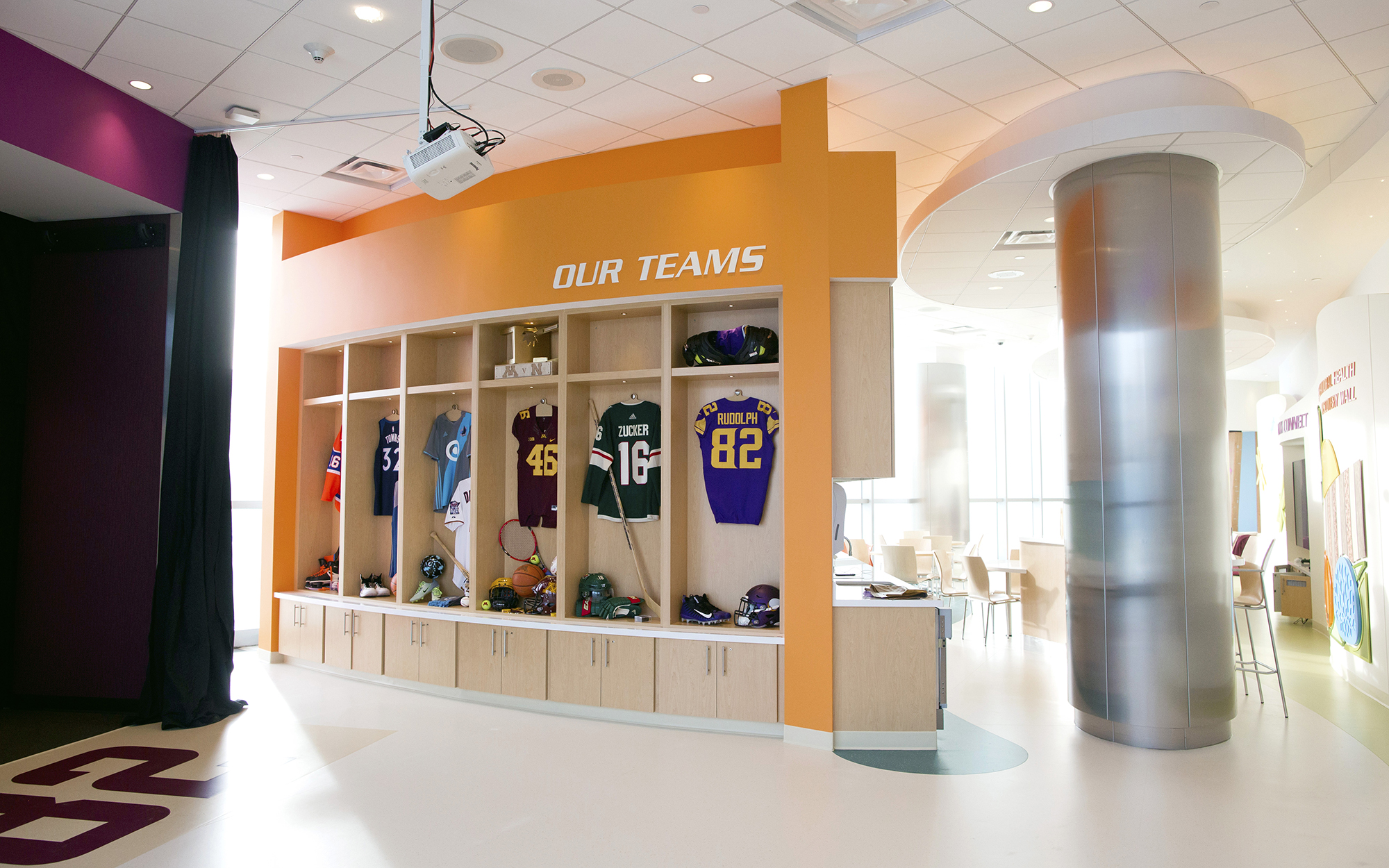 Kyle Rudolph Unveils New End Zone At University Of Minnesota Masonic ...