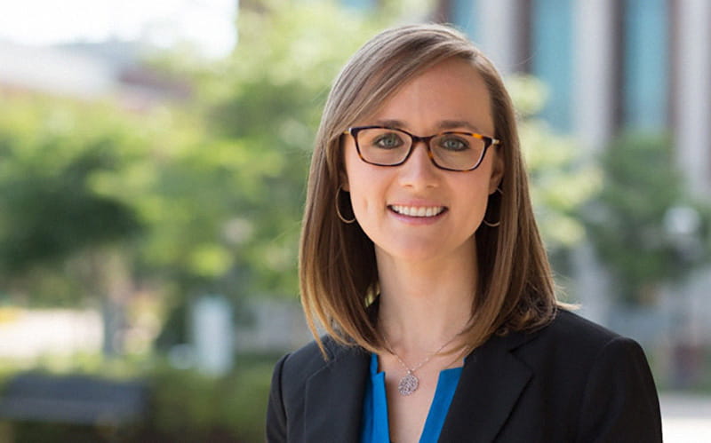 Spotlight Megan Voss Fuses Mainstream Medicine With Holistic Care